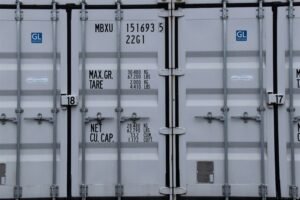 Pallet Loading Guide: How Many Standard Pallets Fit in a Container?